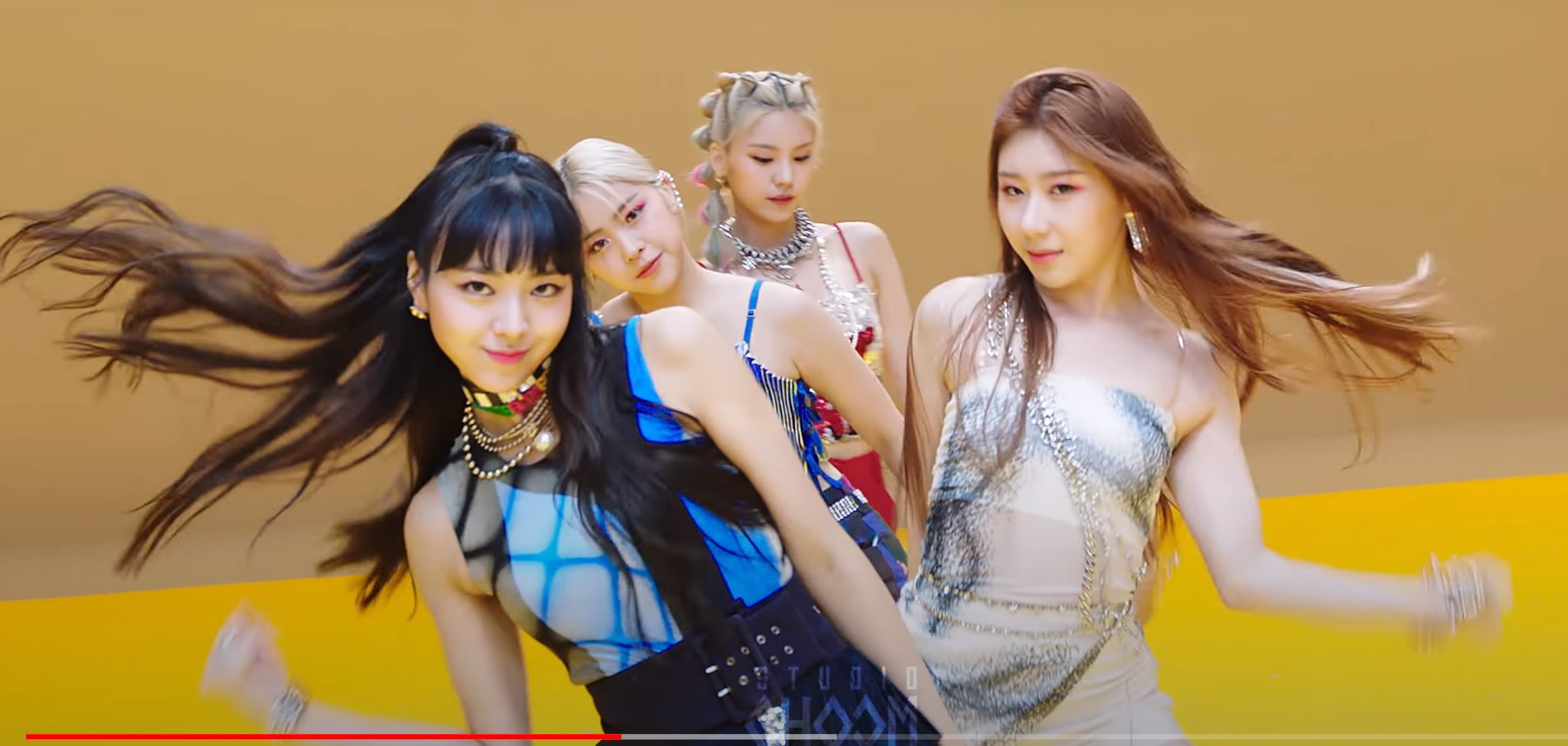 ITZY Celebrity Spirit Animals | Sexy Chi