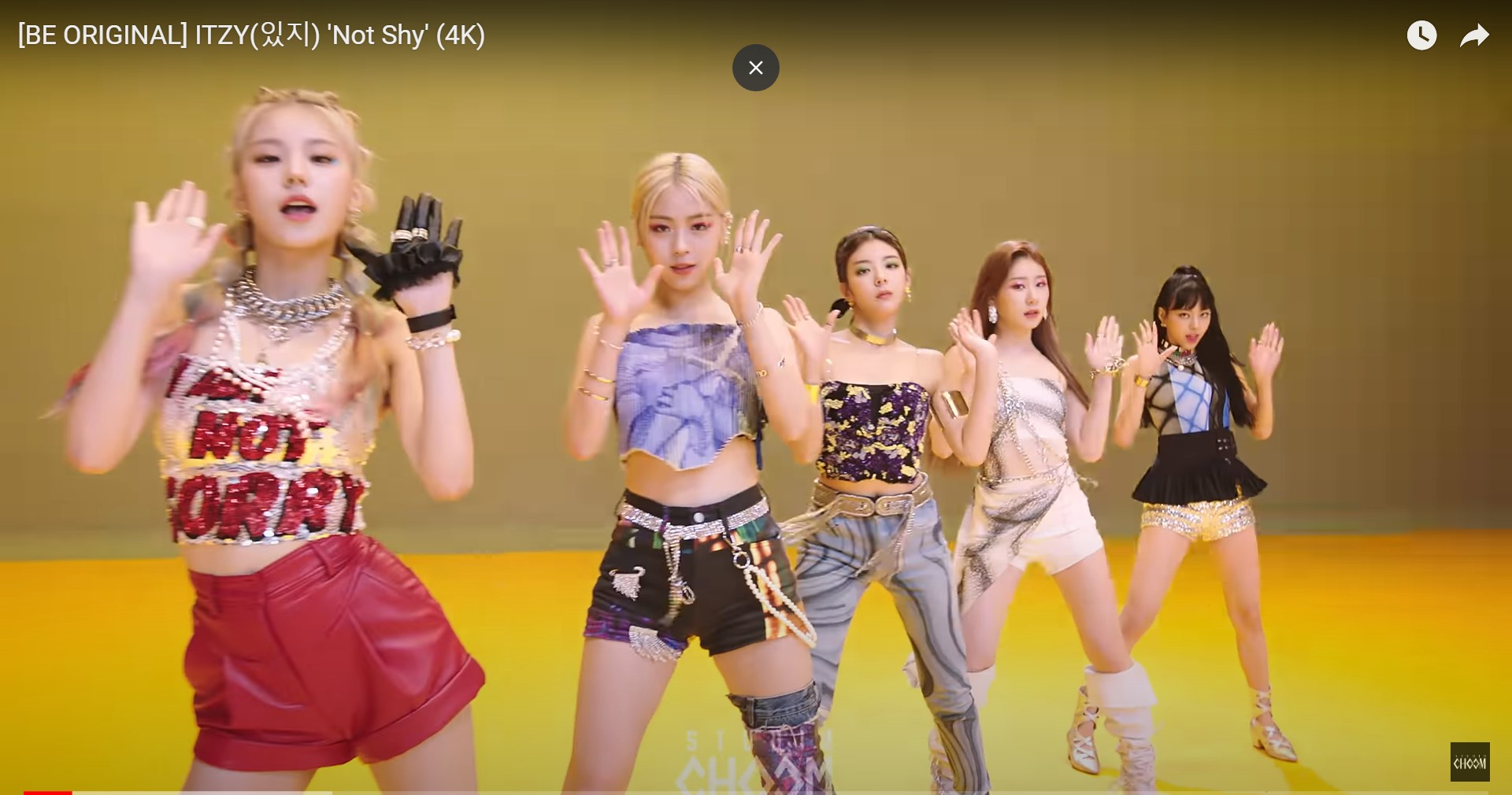 ITZY Celebrity Spirit Animals | Sexy Chi