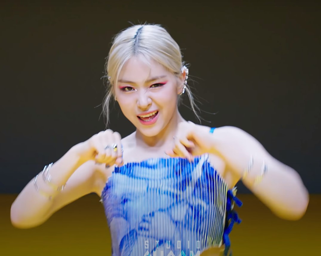 ITZY Celebrity Spirit Animals | Sexy Chi